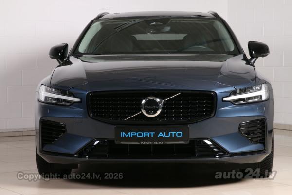 Zils Volvo V60 2025 Tallina, ar dzinēja tilpumu 2.00 L un nobraukumu 22 tūkst. km par 51990 €, foto 3 vietnē AUTOMOTO.COM.LV