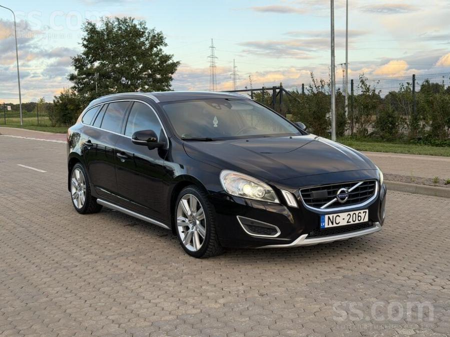 Коричневый Вольво B60 2011 в Елгава, объемом двигателя 2.40 л и пробегом 238 тыс. км за 6700 €, фото 5 на AUTOMOTO.COM.LV
