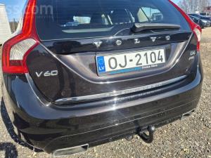 Brūns Volvo V60 2013 Rīga, ar dzinēja tilpumu 2.40 L un nobraukumu 284 tūkst. km par 6995 €, foto 8 vietnē AUTOMOTO.COM.LV