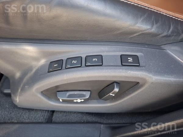 Brūns Volvo V60 2013 Rīga, ar dzinēja tilpumu 2.40 L un nobraukumu 284 tūkst. km par 6995 €, foto 9 vietnē AUTOMOTO.COM.LV