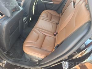 Brūns Volvo V60 2013 Rīga, ar dzinēja tilpumu 2.40 L un nobraukumu 284 tūkst. km par 6995 €, foto 11 vietnē AUTOMOTO.COM.LV