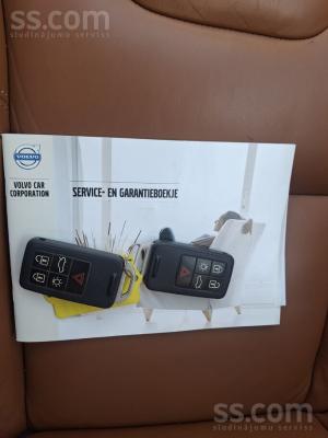 Brūns Volvo V60 2013 Rīga, ar dzinēja tilpumu 2.40 L un nobraukumu 284 tūkst. km par 6995 €, foto 22 vietnē AUTOMOTO.COM.LV