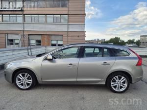 Brown Volvo V60 2011 in Riga, with an engine capacity of 1.60 L and mileage of 270 thousand km for 5400 €, photo  on AUTOMOTO.COM.LV