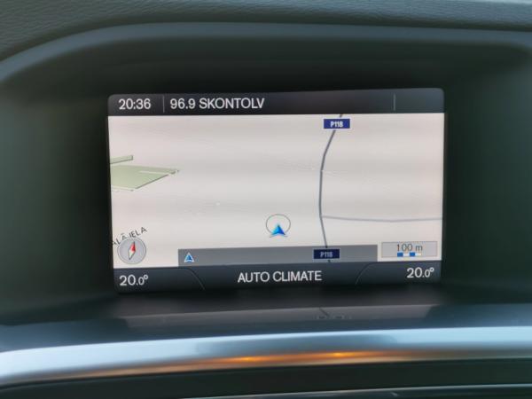 Brown Volvo V60 2011 in Riga, with an engine capacity of 2.00 L and mileage of 359 thousand km for 5995 €, photo 10 on AUTOMOTO.COM.LV