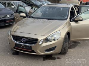 Brūns Volvo V60 2011 Rīga, ar dzinēja tilpumu 2.00 L un nobraukumu 155 tūkst. km par 7750 €, foto 15 vietnē AUTOMOTO.COM.LV