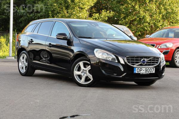 Brūns Volvo V60 2011 Jelgava, ar dzinēja tilpumu 2.00 L un nobraukumu 0 tūkst. km par 6250 €, foto 3 vietnē AUTOMOTO.COM.LV
