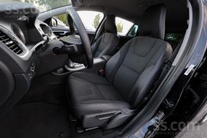 Brown Volvo V60 2011 in Jelgava, with an engine capacity of 2.00 L and mileage of 0 thousand km for 6250 €, photo 10 on AUTOMOTO.COM.LV