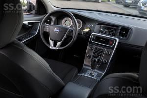 Brown Volvo V60 2011 in Jelgava, with an engine capacity of 2.00 L and mileage of 0 thousand km for 6250 €, photo 14 on AUTOMOTO.COM.LV