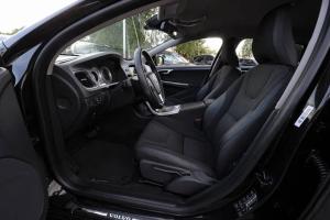 Brown Volvo V60 2011 in Jelgava, with an engine capacity of 2.00 L and mileage of 355 thousand km for 6250 €, photo 8 on AUTOMOTO.COM.LV