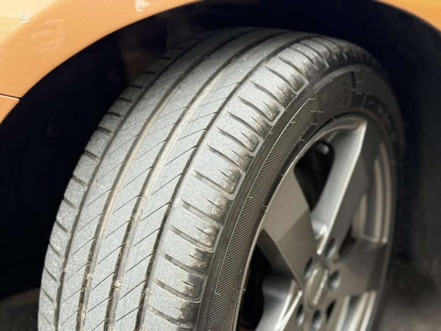 Brūns Volvo V60 2011 Raseiniai, ar dzinēja tilpumu 1.98 L un nobraukumu 295 tūkst. km par 5250 €, foto 14 vietnē AUTOMOTO.COM.LV