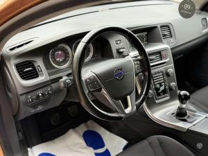 Brūns Volvo V60 2011 Raseiniai, ar dzinēja tilpumu 1.98 L un nobraukumu 295 tūkst. km par 5250 €, foto 17 vietnē AUTOMOTO.COM.LV