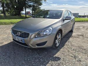 Brown Volvo V60 2011 in Taurage, with an engine capacity of 1.98 L and mileage of 322 thousand km for 3200 €, photo  on AUTOMOTO.COM.LV