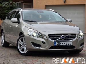 Brown Volvo V60 2011 in Riga, with an engine capacity of 2.00 L and mileage of 287 thousand km for 5950 €, photo 8 on AUTOMOTO.COM.LV