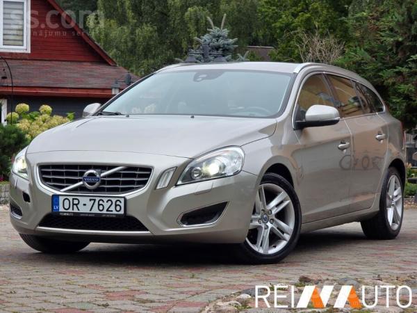 Brūns Volvo V60 2011 Rīga, ar dzinēja tilpumu 2.00 L un nobraukumu 287 tūkst. km par 5950 €, foto 1 vietnē AUTOMOTO.COM.LV