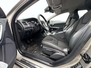 Brūns Volvo V60 2012 Marijampole, ar dzinēja tilpumu 1.56 L un nobraukumu 238 tūkst. km par 4450 €, foto 9 vietnē AUTOMOTO.COM.LV