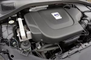 Brūns Volvo V60 2012 Rīga, ar dzinēja tilpumu 2.40 L un nobraukumu 193 tūkst. km par 8900 €, foto 27 vietnē AUTOMOTO.COM.LV