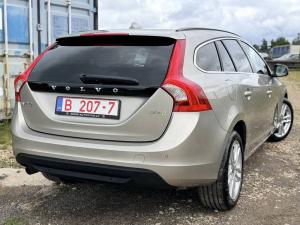 Brown Volvo V60 2012 in Riga, with an engine capacity of 1.60 L and mileage of 158 thousand km for 6995 €, photo 5 on AUTOMOTO.COM.LV