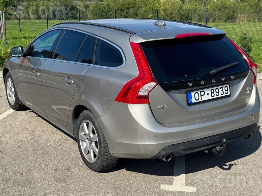 Коричневый Вольво B60 2012 в Елгава, объемом двигателя 2.40 л и пробегом 190 тыс. км за 6590 €, фото 4 на AUTOMOTO.COM.LV