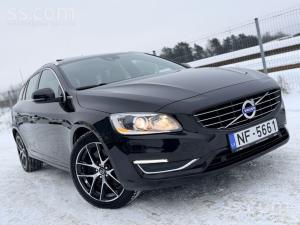Brūns Volvo V60 2014 Rīga, ar dzinēja tilpumu 2.40 L un nobraukumu 0 tūkst. km par 7350 €, foto 35 vietnē AUTOMOTO.COM.LV