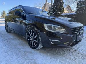 Brūns Volvo V60 2014 Alīta, ar dzinēja tilpumu 2.40 L un nobraukumu 237 tūkst. km par 6900 €, foto 9 vietnē AUTOMOTO.COM.LV