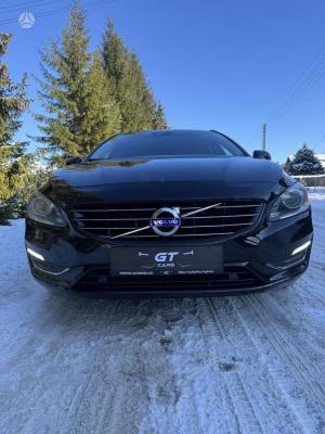 Brūns Volvo V60 2014 Alīta, ar dzinēja tilpumu 2.40 L un nobraukumu 237 tūkst. km par 6900 €, foto 11 vietnē AUTOMOTO.COM.LV