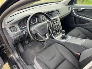 Brūns Volvo V60 2014 Rīga, ar dzinēja tilpumu 2.00 L un nobraukumu 86 tūkst. km par 9995 €, foto 9 vietnē AUTOMOTO.COM.LV