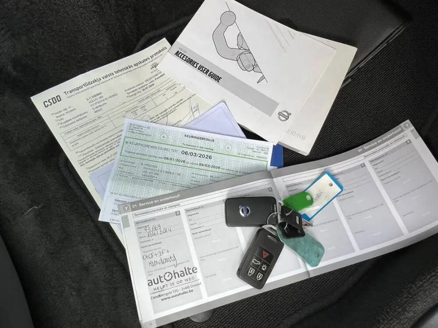 Brūns Volvo V60 2014 Rīga, ar dzinēja tilpumu 2.00 L un nobraukumu 86 tūkst. km par 9995 €, foto 15 vietnē AUTOMOTO.COM.LV