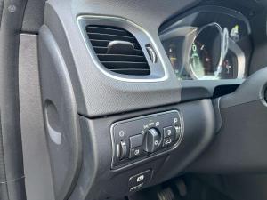 Brown Volvo V60 2014 in Prienai, with an engine capacity of 2.00 L and mileage of 289 thousand km for 6250 €, photo 17 on AUTOMOTO.COM.LV