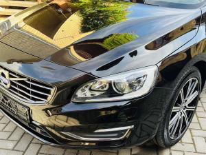 Brūns Volvo V60 2014 Prienai, ar dzinēja tilpumu 2.40 L un nobraukumu 212 tūkst. km par 8199 €, foto 10 vietnē AUTOMOTO.COM.LV