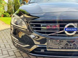Brūns Volvo V60 2014 Prienai, ar dzinēja tilpumu 2.40 L un nobraukumu 212 tūkst. km par 8199 €, foto 11 vietnē AUTOMOTO.COM.LV