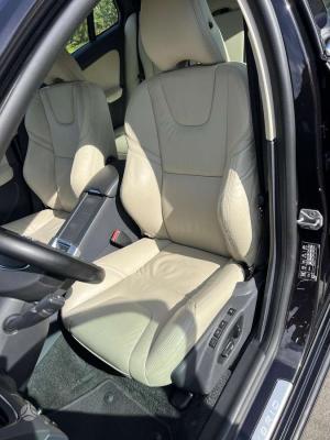 Brūns Volvo V60 2014 Prienai, ar dzinēja tilpumu 2.40 L un nobraukumu 212 tūkst. km par 8199 €, foto 16 vietnē AUTOMOTO.COM.LV