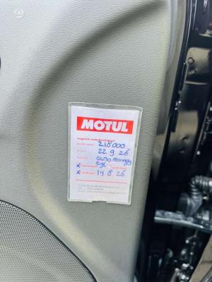 Brūns Volvo V60 2014 Prienai, ar dzinēja tilpumu 2.40 L un nobraukumu 212 tūkst. km par 8199 €, foto 37 vietnē AUTOMOTO.COM.LV