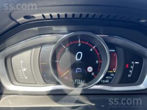 Brūns Volvo V60 2014 Rīga, ar dzinēja tilpumu 2.40 L un nobraukumu 213 tūkst. km par 9450 €, foto 18 vietnē AUTOMOTO.COM.LV
