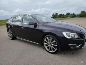Brown Volvo V60 2015 in Raseiniai, with an engine capacity of 2.40 L and mileage of 290 thousand km for 9250 €, photo  on AUTOMOTO.COM.LV