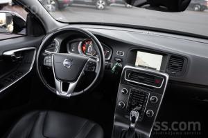 Brūns Volvo V60 2016 Jelgava, ar dzinēja tilpumu 2.40 L un nobraukumu 0 tūkst. km par 12500 €, foto 14 vietnē AUTOMOTO.COM.LV