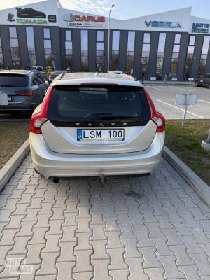 Brūns Volvo V60 2017 Kauņa, ar dzinēja tilpumu 2.00 L un nobraukumu 455 tūkst. km par 4800 €, foto 5 vietnē AUTOMOTO.COM.LV