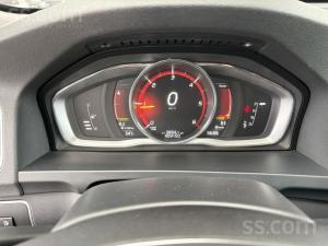 Brūns Volvo V60 2017 Rīga, ar dzinēja tilpumu 2.00 L un nobraukumu 0 tūkst. km par 6990 €, foto 13 vietnē AUTOMOTO.COM.LV