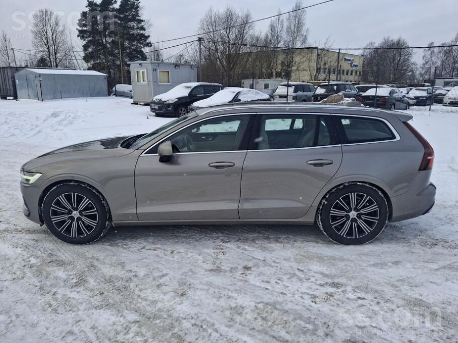 Brūns Volvo V60 2018 Rīga, ar dzinēja tilpumu 2.00 L un nobraukumu 295 tūkst. km par 13950 €, foto 2 vietnē AUTOMOTO.COM.LV