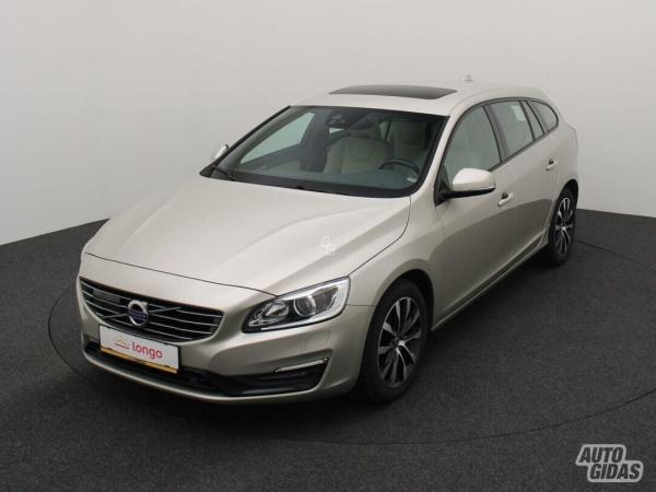 Brown Volvo V60 2018 in Vilnius, with an engine capacity of 2.00 L and mileage of 150 thousand km for 13499 €, photo 1 on AUTOMOTO.COM.LV