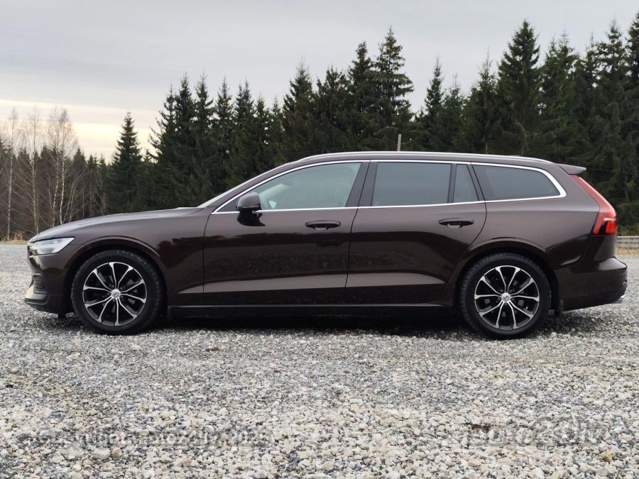 Brūns Volvo V60 2018 Tallina, ar dzinēja tilpumu 2.00 L un nobraukumu 273 tūkst. km par 15690 €, foto 8 vietnē AUTOMOTO.COM.LV