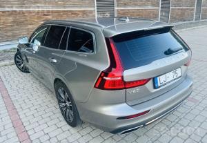 Brūns Volvo V60 2018 Rīga, ar dzinēja tilpumu 2.00 L un nobraukumu 262 tūkst. km par 15290 €, foto 6 vietnē AUTOMOTO.COM.LV