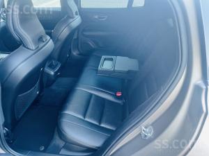 Brūns Volvo V60 2018 Rīga, ar dzinēja tilpumu 2.00 L un nobraukumu 262 tūkst. km par 15290 €, foto 10 vietnē AUTOMOTO.COM.LV