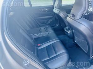 Brūns Volvo V60 2018 Rīga, ar dzinēja tilpumu 2.00 L un nobraukumu 262 tūkst. km par 15290 €, foto 11 vietnē AUTOMOTO.COM.LV