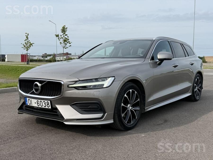 Brūns Volvo V60 2018 Liepāja, ar dzinēja tilpumu 2.00 L un nobraukumu 166 tūkst. km par 16900 €, foto 1 vietnē AUTOMOTO.COM.LV