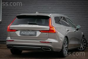 Brown Volvo V60 2019 in Tukums, with an engine capacity of 2.00 L and mileage of 209 thousand km for 18790 €, photo 7 on AUTOMOTO.COM.LV