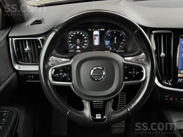 Brūns Volvo V60 2019 Valmiera, ar dzinēja tilpumu 2.00 L un nobraukumu 178 tūkst. km par 19900 €, foto 8 vietnē AUTOMOTO.COM.LV