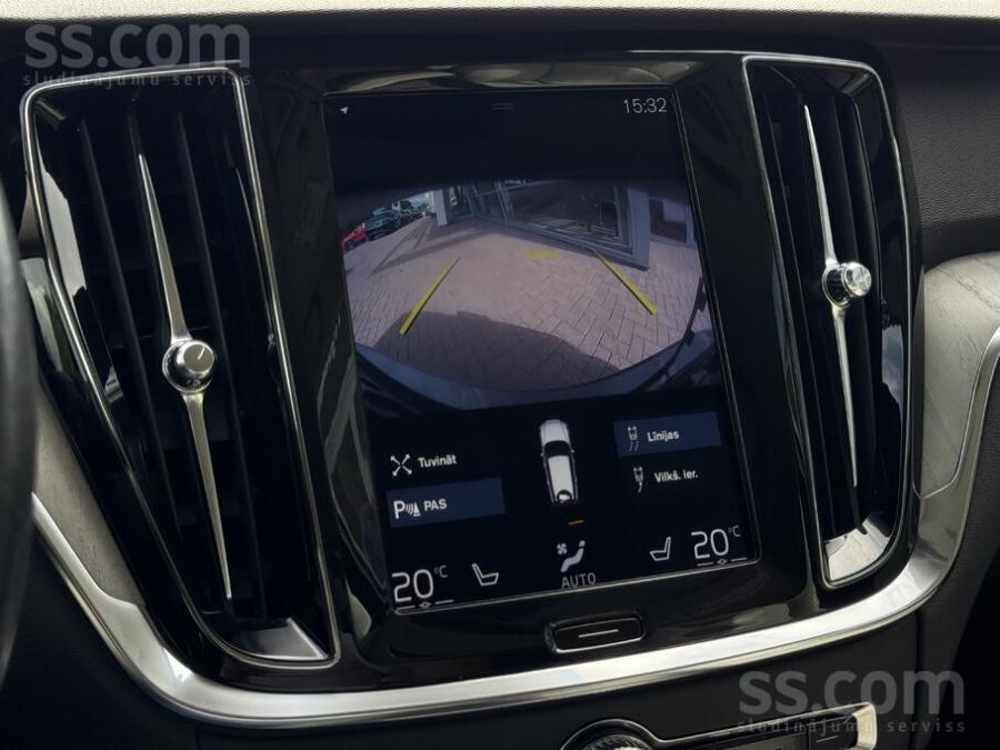 Brūns Volvo V60 2019 Valmiera, ar dzinēja tilpumu 2.00 L un nobraukumu 183 tūkst. km par 18400 €, foto 16 vietnē AUTOMOTO.COM.LV
