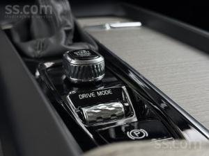 Brūns Volvo V60 2019 Valmiera, ar dzinēja tilpumu 2.00 L un nobraukumu 183 tūkst. km par 18400 €, foto 17 vietnē AUTOMOTO.COM.LV