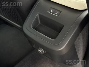 Brūns Volvo V60 2019 Valmiera, ar dzinēja tilpumu 2.00 L un nobraukumu 183 tūkst. km par 18400 €, foto 23 vietnē AUTOMOTO.COM.LV