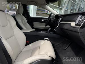 Brūns Volvo V60 2019 Valmiera, ar dzinēja tilpumu 2.00 L un nobraukumu 183 tūkst. km par 18400 €, foto 25 vietnē AUTOMOTO.COM.LV